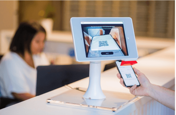 8 Benefits of self service check in/out hotels Kiosks | Mews Blog