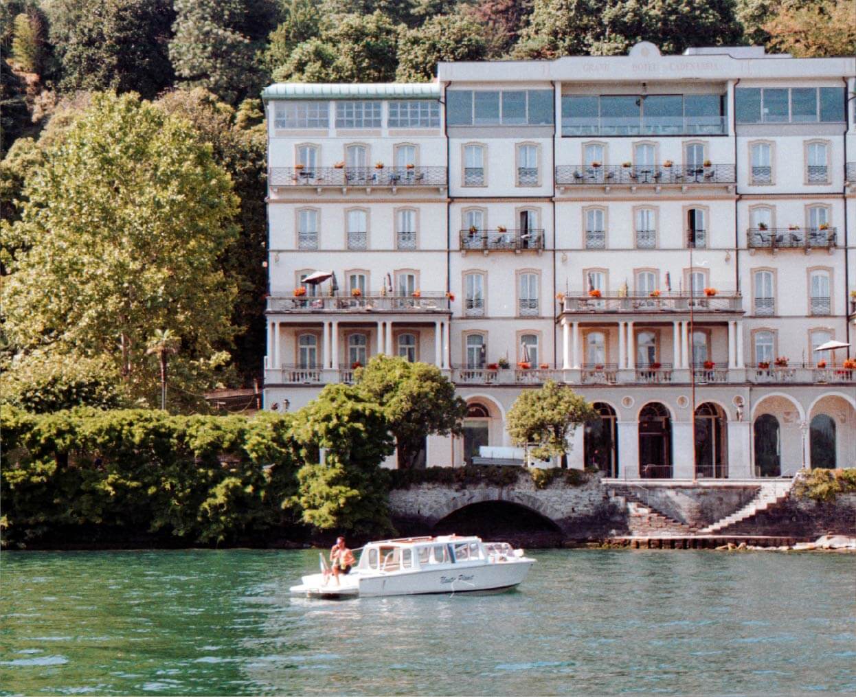 What are the benefits of hotel check-in automation? | Mews Blog